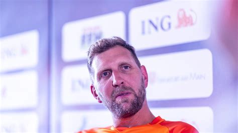 Nowitzki Ist Jetzt Sein Eigener Chef