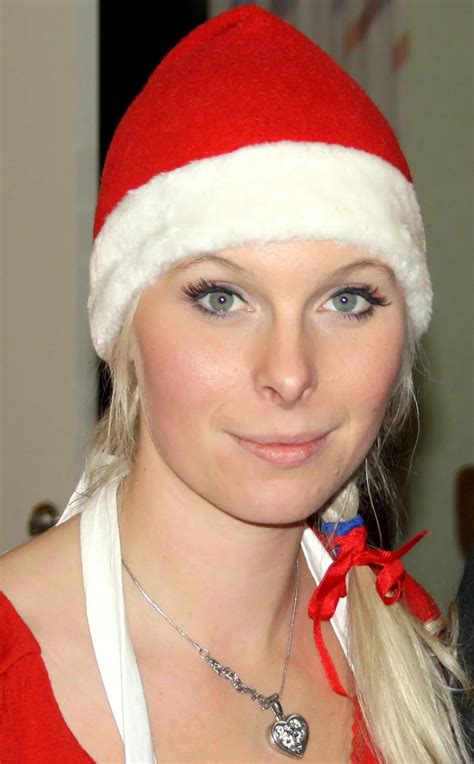 Mrs Claus Scrolller