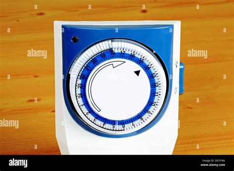 Electrical Dial Timer Hi Res Stock Photography And Images Alamy