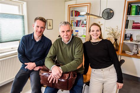 Goed Nieuws Voor Lonneker Jong Huisartsenkoppel Neemt Praktijk Coen Kerbert Over Foto