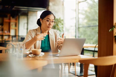 Outsourcing Hr Functions Benefits Risks And Options