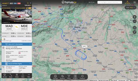 After Holding To The South Of The Airport Av17 Is Returning To Madrid And