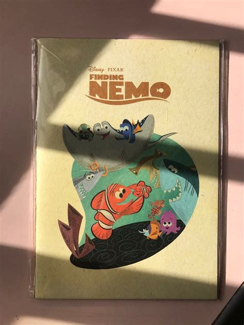 海底總動員 迪士尼 皮克斯 Nemo 尼莫 多莉 A5 筆記本 日本製 質感好 全新 書籍、休閒與玩具 文具、藝術、手工藝 文具、上學用品在旋轉拍賣