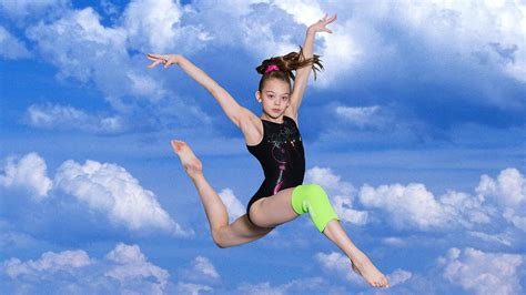 Whitney Bjerken Tall Whitney Bjerken Gymnast Youtuber Age Height