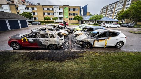 Bilbrand I Landskrona I Natt Sex Bilar Skadades Hd