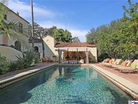 739 Hillcrest Ave La Canada Flintridge Ca 91011 Zillow