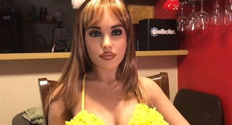 A Sex Robots With Artificial Intelligence Eyes Is Now Being Built In