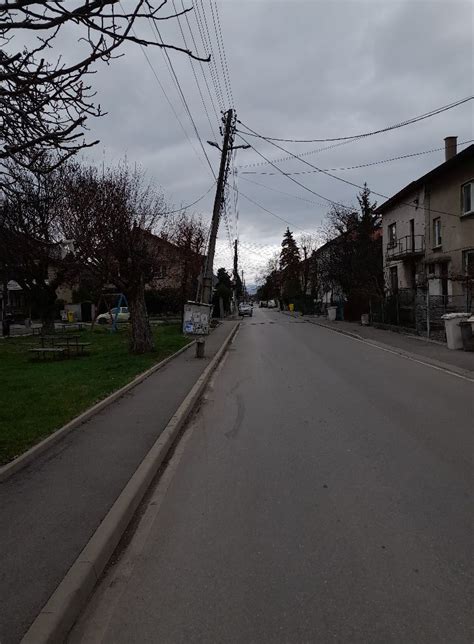 Забелязано в Божурище Ул Витоша 4 въпрос на време е да се търсят виновни Facebook