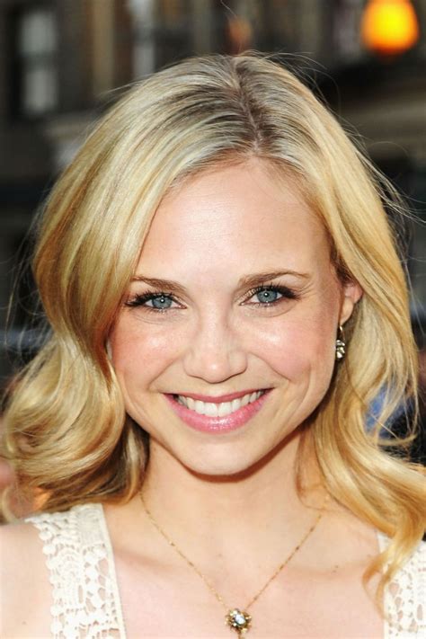 Pictures Of Travis Oates