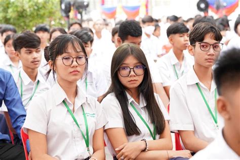 សម្តេចធិបតី ហ៊ុន ម៉ាណែត អញ្ជើញសម្ពោធអគារសិក្សា និងសមិទ្ធផលនៅវិទ្យាល័យ ហ៊ុន សែន