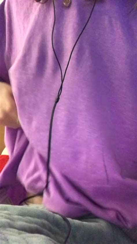 Titties Drop Quick Drop While Playing Gmod Porn GIF VideoMonstr Com