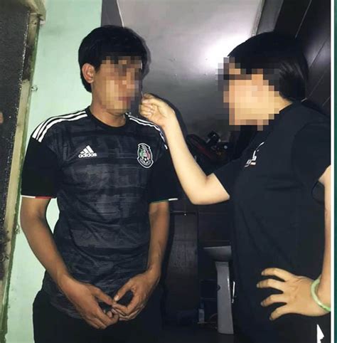 Bắt Quả Tang Gã Trai Quay Lén Trong Nhà Vệ Sinh Nữ