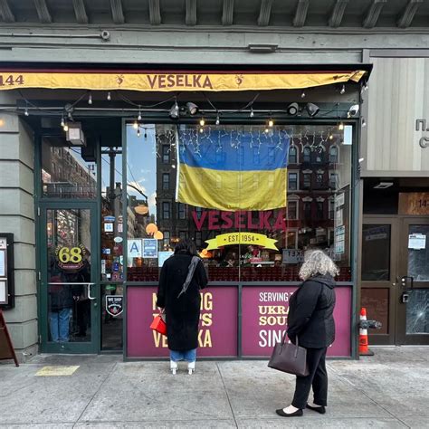 Inside Veselka A Restaurant Rallying Point For Ukraine Ukraine East