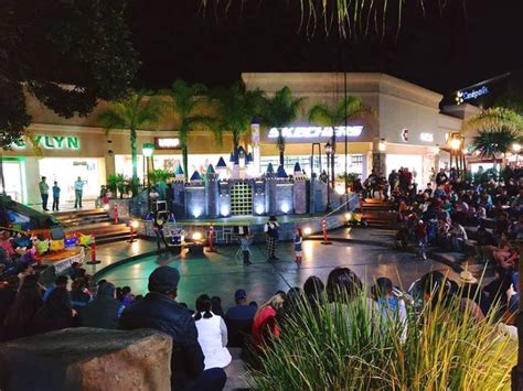 Plaza Rio Tijuana El Lugar Ideal Para Pasear Y Disfrutar En Familia