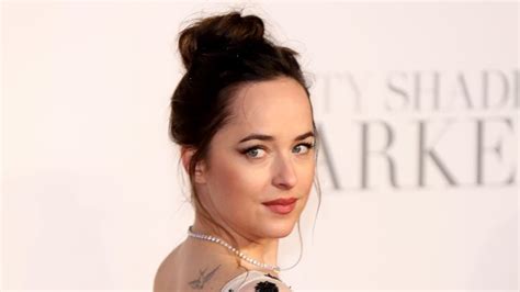 Was Jamie Dornan Musste Seine Hoden Abbinden Promiflashde