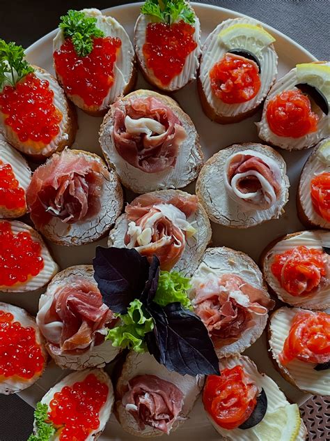 Ресторан Гостинний двір Ресторан Гостинний двір