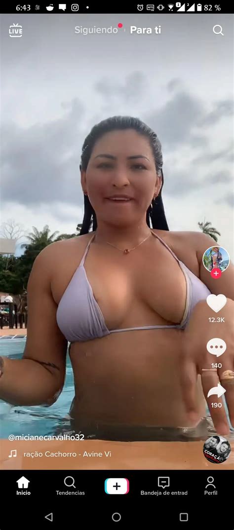 Areola Slip Scrolller