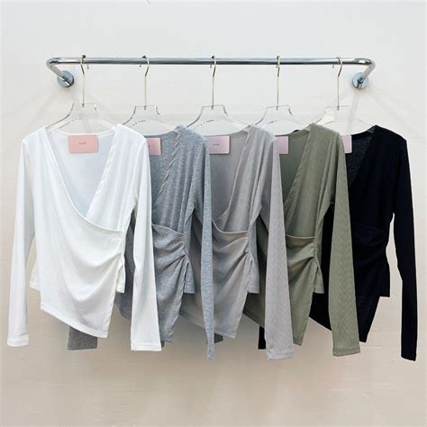 리리옷장 봄 크로스 골지 랩 셔링 긴팔 티셔츠