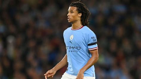 Интер се прицели в защитник на Манчестър Сити