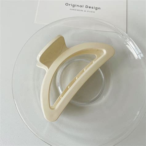 Jojo Coco กิ๊บติดผมหางม้า แบบใส ครึ่งวงกลม สีขาว Shopee Thailand