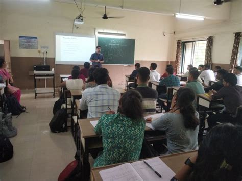 Alumni Talk On Career Opportunity In The Designing Field Date 10 07