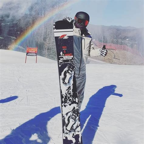 우동희 Woo8244 • Threads Say More