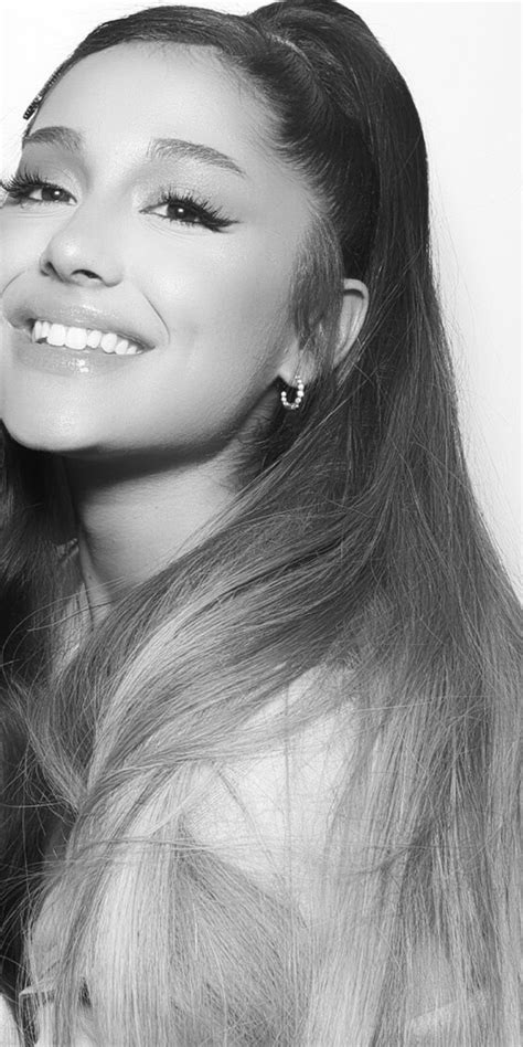 Pin By Robert Jader On Ariana Grande Ariana Grande Cute Ariana