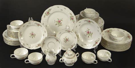 Sixty 60 Piece Rosenthal Classic Rose China Dinner