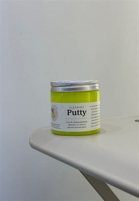 Cleaning Putty Goose