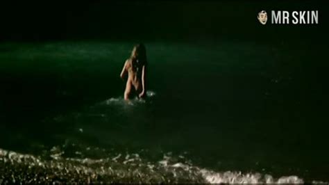 La Donna Lupo Nude Scenes Naked Pics And Videos At Mr Skin