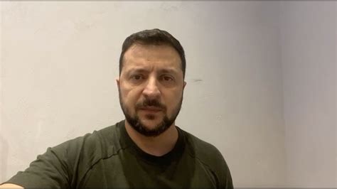 Активна міжнародна робота жодного дня не припиняється Звернення Володимира Зеленського 21 10