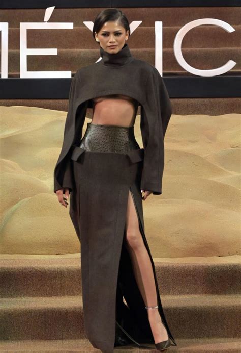 Zendaya Looks Stunning In A Cropped Turtleneck With Underboob At Dune