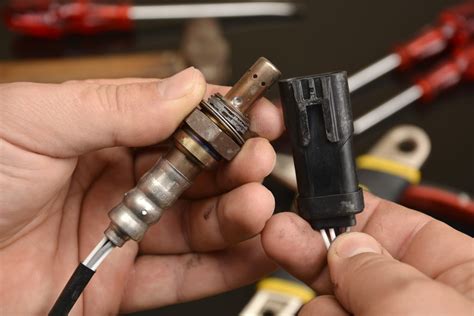How To Test An O2 Sensor In The Garage With