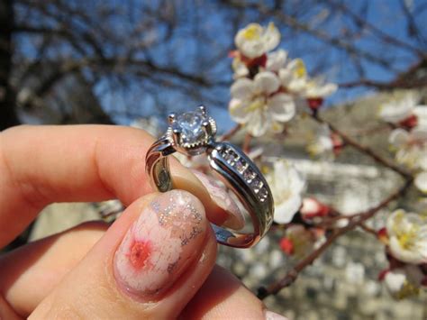 Кільце з каменем і інкрустацією — ціна 85 грн у каталозі Кільця і персні Купити аксесуари за