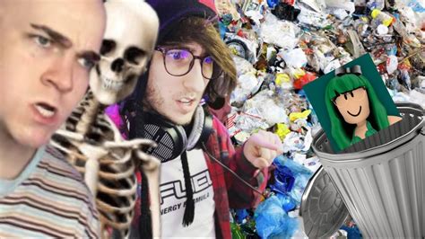 Lisa Gaming Vs Everyone Youtube