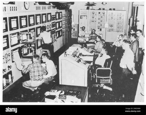 Aircraft Reactor Experiment Typical Control Rod Scene Stock Photo Alamy