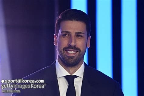 호날두랑 뛰어보고 메시 막아본 前 독일 국가대표 Mf 메호 대전 정리했다→그래서 누가 Goat라고