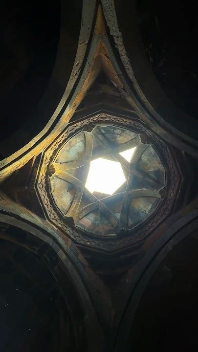 Նեղուցի վանք Արզականի Սուրբ Աստվածածին եկեղեցի Armenia Travel