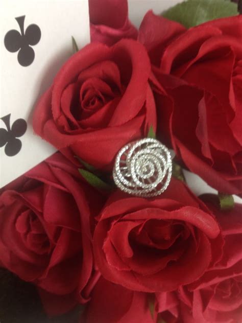 DIY Tree Branch Art Piece DIY Tree Branch Art Piece