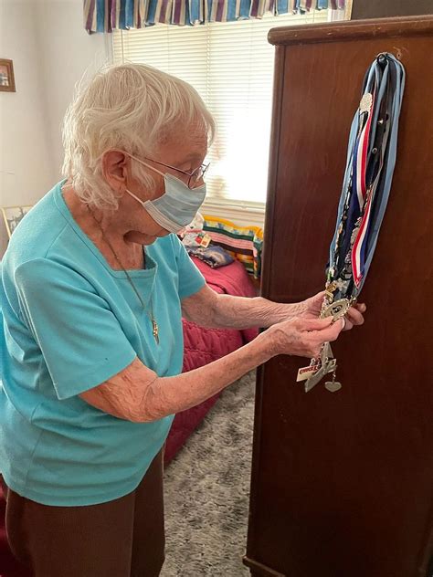 Ruby The Riveter Year Old NKY Woman Remembers Answering WWII S Call