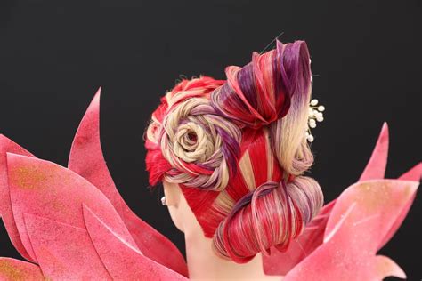 업스타일 대회반 학생들의 포토작품‼️ 너무 예쁘죠😉 Sbs 아카데미 안양범계 캠퍼스