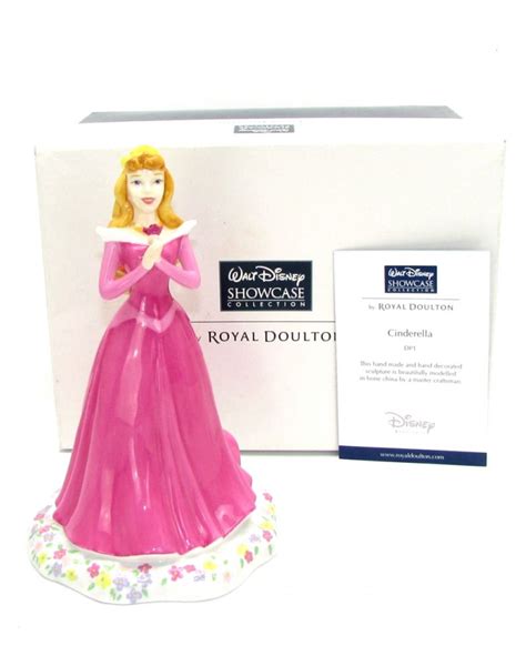 Royal Doulton Sleeping Beauty Walt Disney Showcase Princesses Figurine
