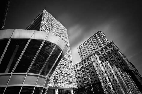 图片素材 黑与白 建筑 白色 天际线 晚 摩天大楼 市容 市中心 亚洲 地标 黑暗 黑色 塔楼 吉隆坡 对称 马来西亚 形状 都会 单色摄影 人类住区