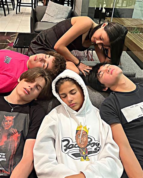 Miguel Cazarez Mora With The Black Phone Cast Fotos De Filmes Carreira De Ator Todos Os