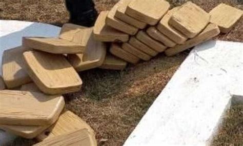 Polícia Militar De Cerejeiras Apreende Mais De 100 Quilos De Cocaína Em