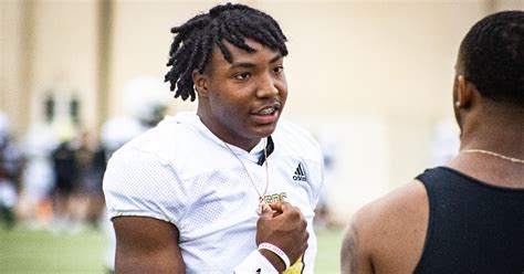 Texas Aandm 4 Star Cb Commit Jayvon Thomas Still Hearing From Other Schools On3