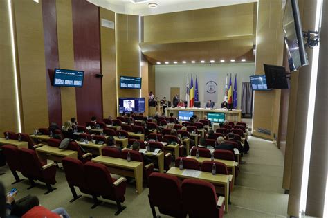 AnalizĂ Rectificare Bugetară La Pmb Nicușor Dan Taie 26 De Milioane