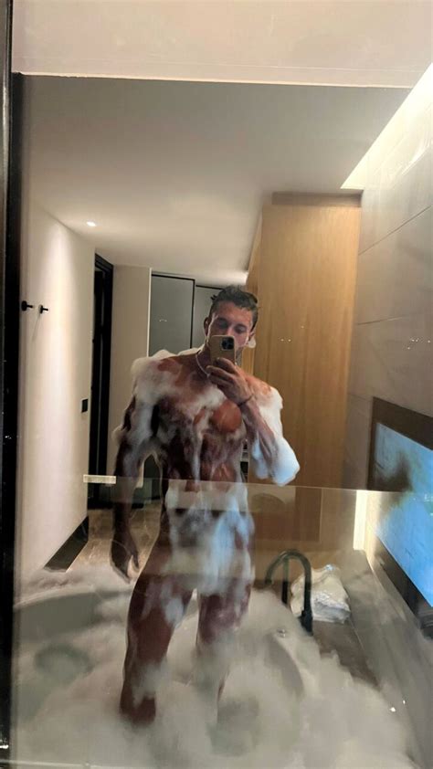 Model Of The Day Eric Rmgr Daily Squirt