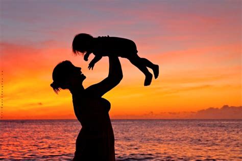 92 Hình Ảnh Mẹ Đẹp Hiền Từ YÊu ThƯƠng Con VÔ BỜ BẾn