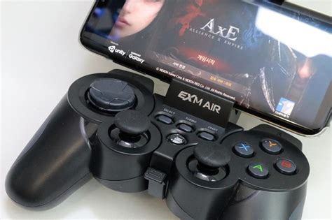 인기 모바일 게임 스마트폰 게임패드로 즐기자 조이트론 Exm Air 컥군의 날로먹는 It 사용법